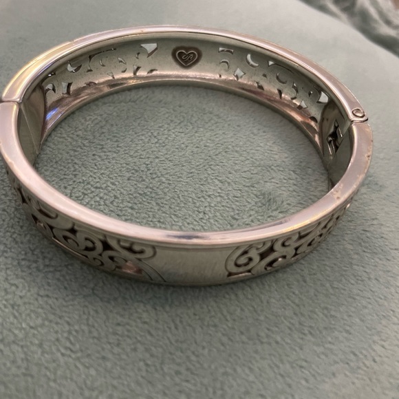Brighton | Jewelry | Brighton Bracelet Spring Hinge Bangel Ec | Poshmark